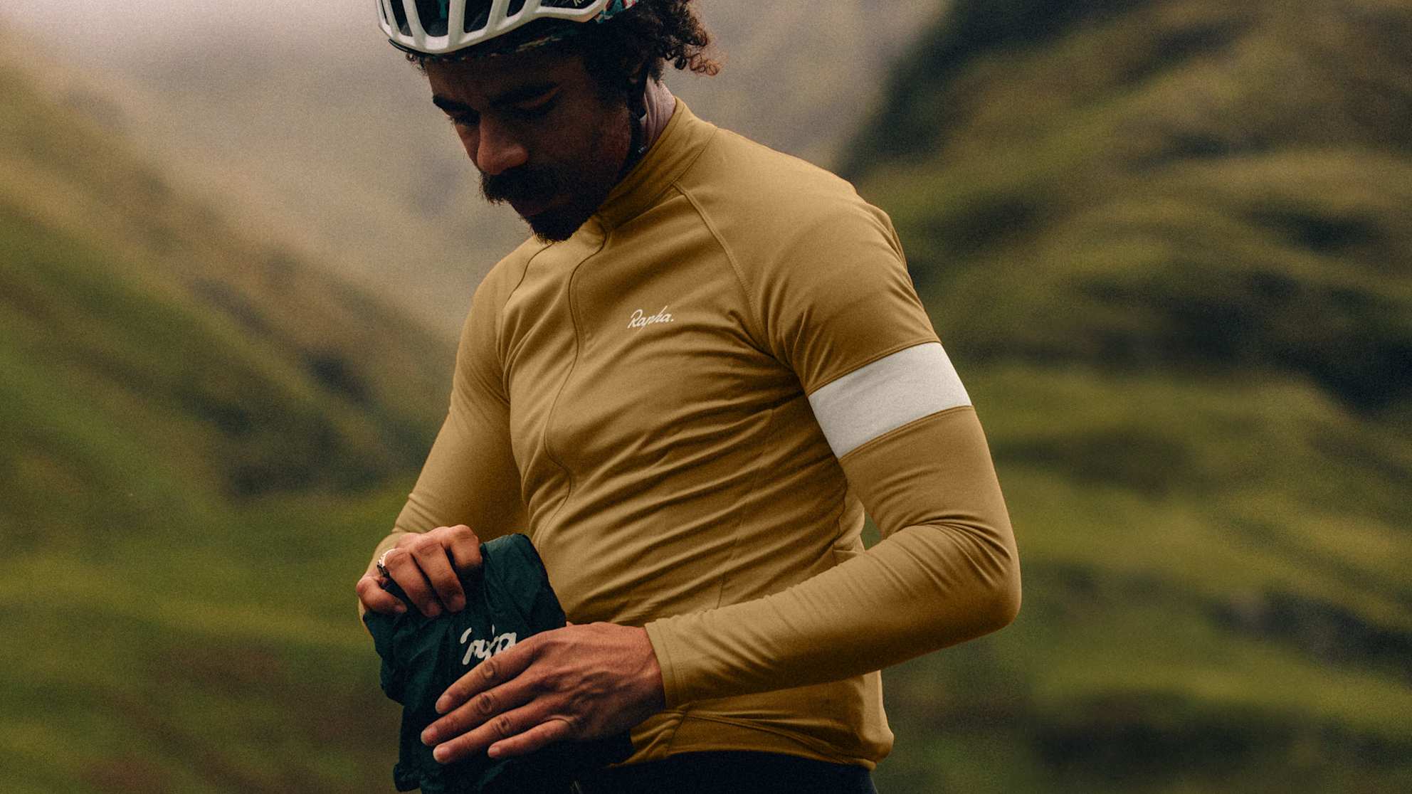 The World’s Finest Cycling Clothing and Accessories. | Rapha