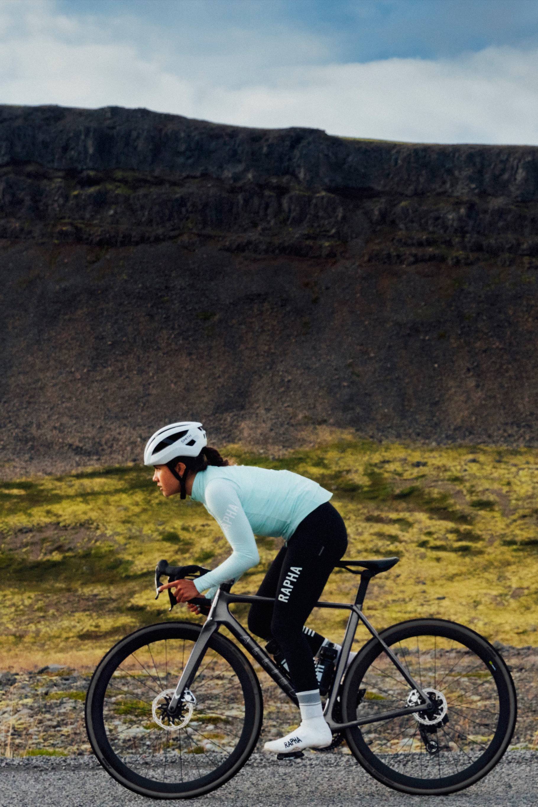 The World's Finest Cycling Clothing and Accessories | Rapha